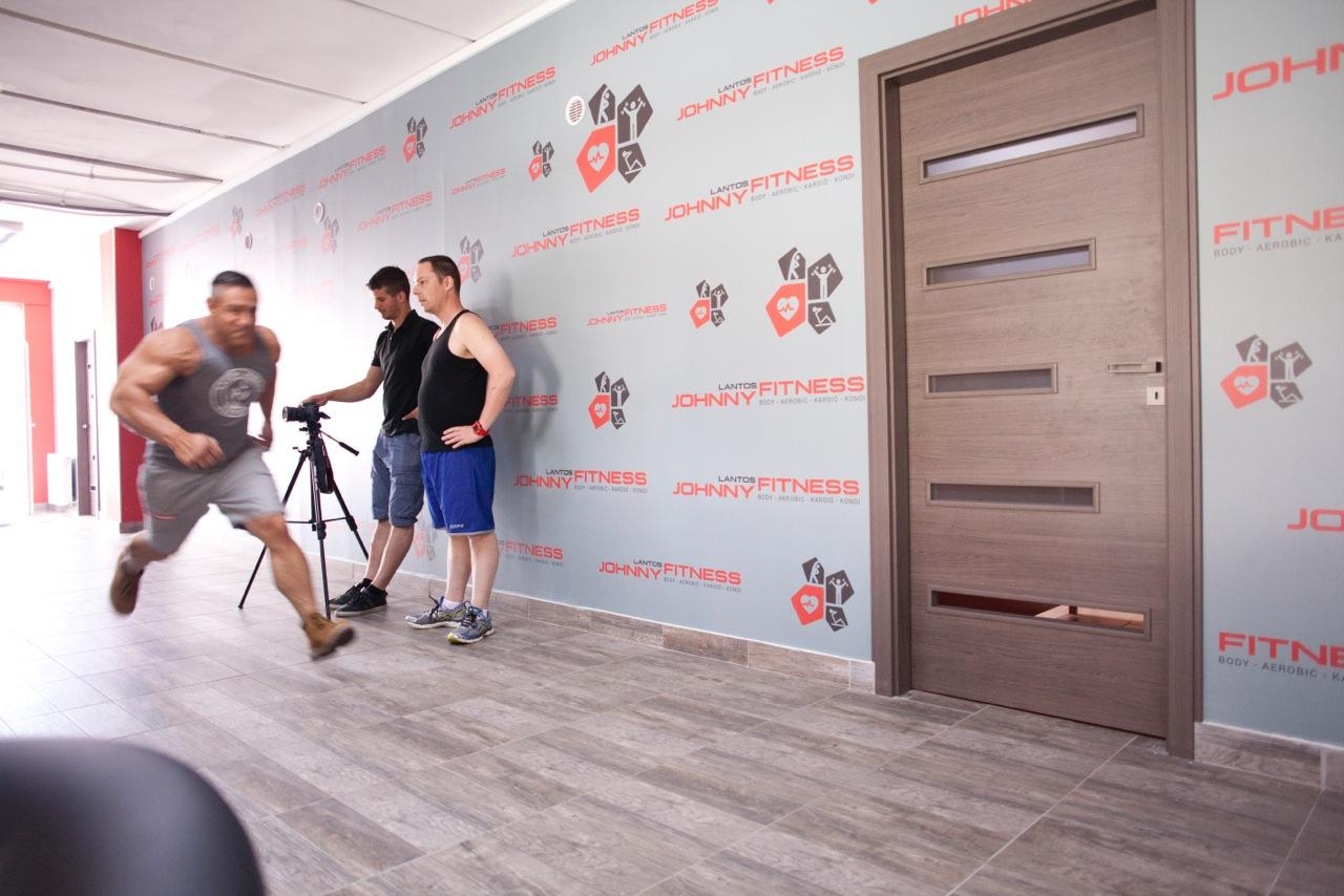 Ajtóink a Lantos Johnny Fitness konditeremben